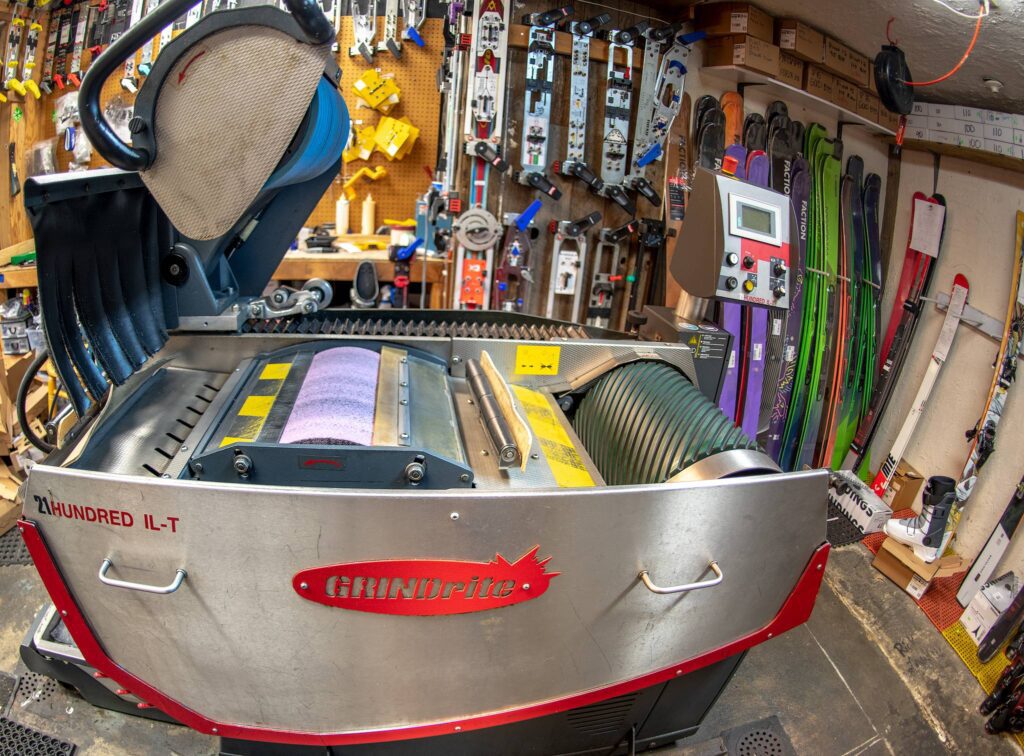 Tune-Ups & Repair Services | Eco Lounge | Snowboard & Ski Repair Shop